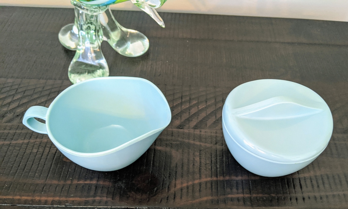 Vintage Windsor Melmac Light Blue Creamer and Sugar Set | Etsy