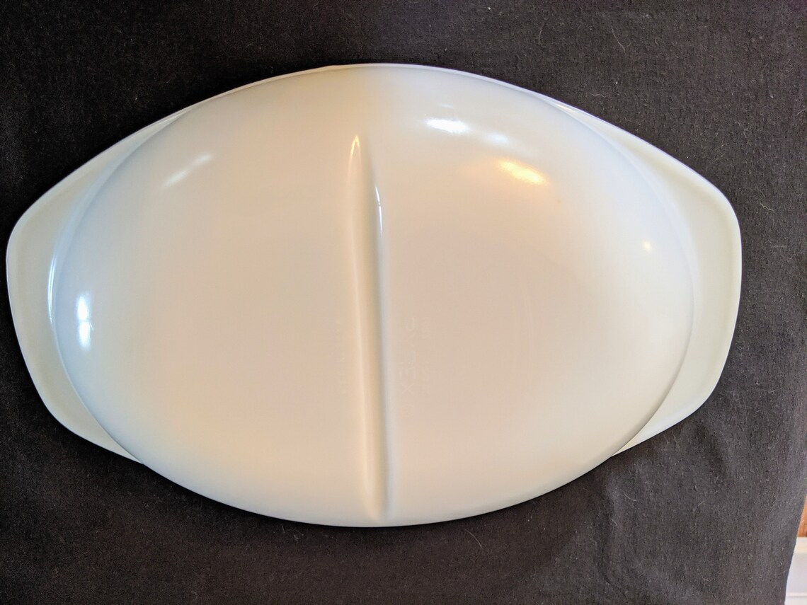 Opal White Pyrex Divided Casserole Dish 1063 | Etsy