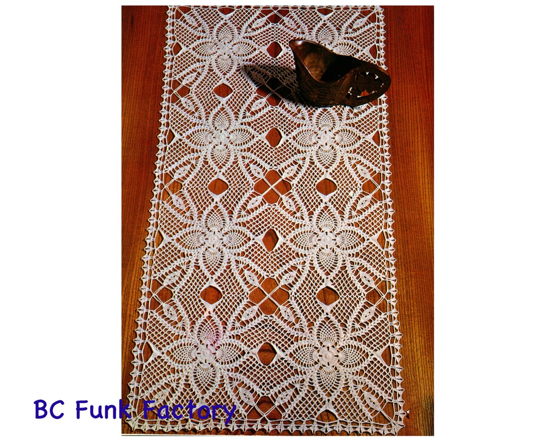 Doily Crochet Pattern - Vintage Thread Crochet - Pineapple Runner Doily ...