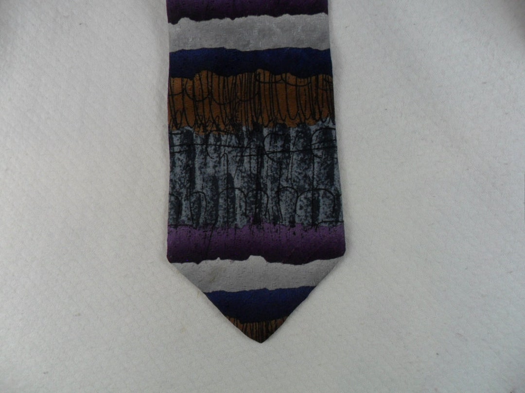 Vintage Jimmy Tie Brett Farve Collection One Silk Brown And Purple Horizontal Abstract Design