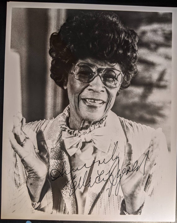 Ella Fitzgerald Signature