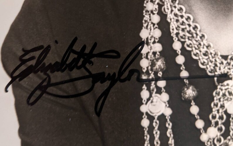 Vintage Elizabeth Taylor Signed 8x10 Autographed Classic Black - Etsy
