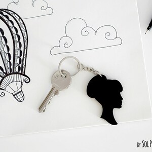Key Chain - Woman Vintage Haircut Silhouette - Etsy