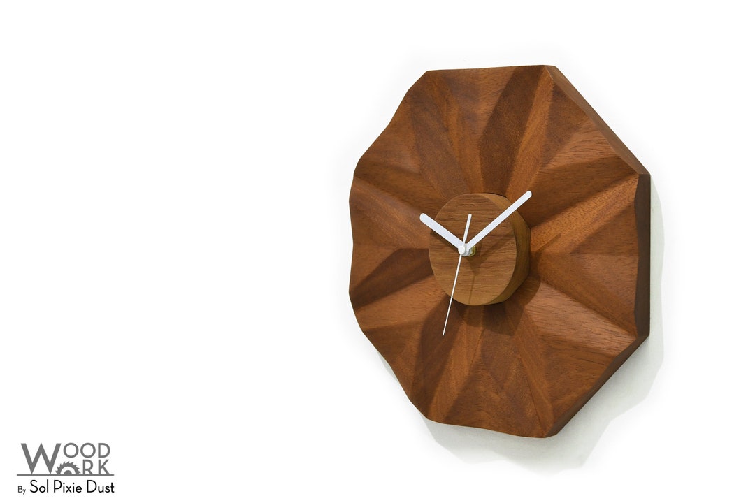 3D Daisy Clock - Solid Wooden Wall Clock - Massive Wood Iroko - Wood ...