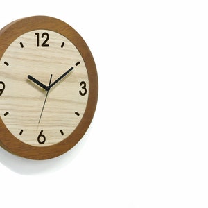 Wooden Round Clock Natural Wood Face - Laser Engraved - Simple Solid ...
