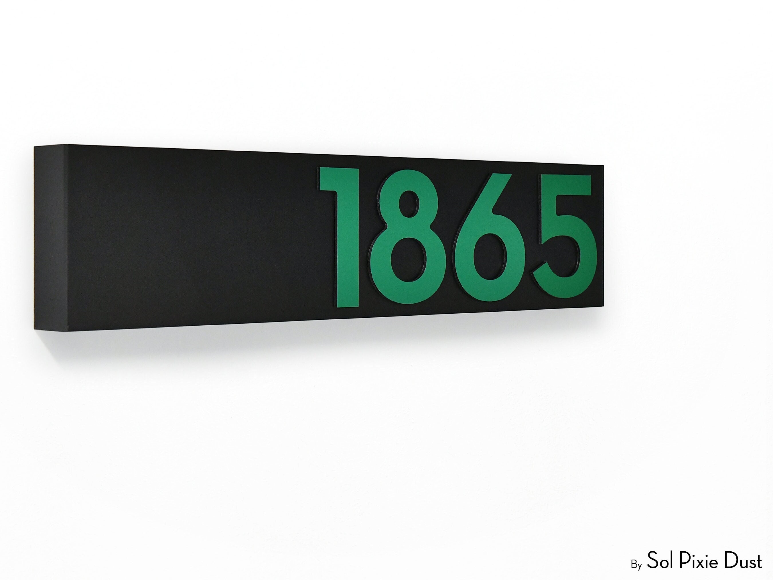 Modern House Numbers - Aluminum Hollow Bar Rectangle - Black With Green ...