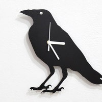 Crow Clock- Black Crow Inn Clock - Etsy