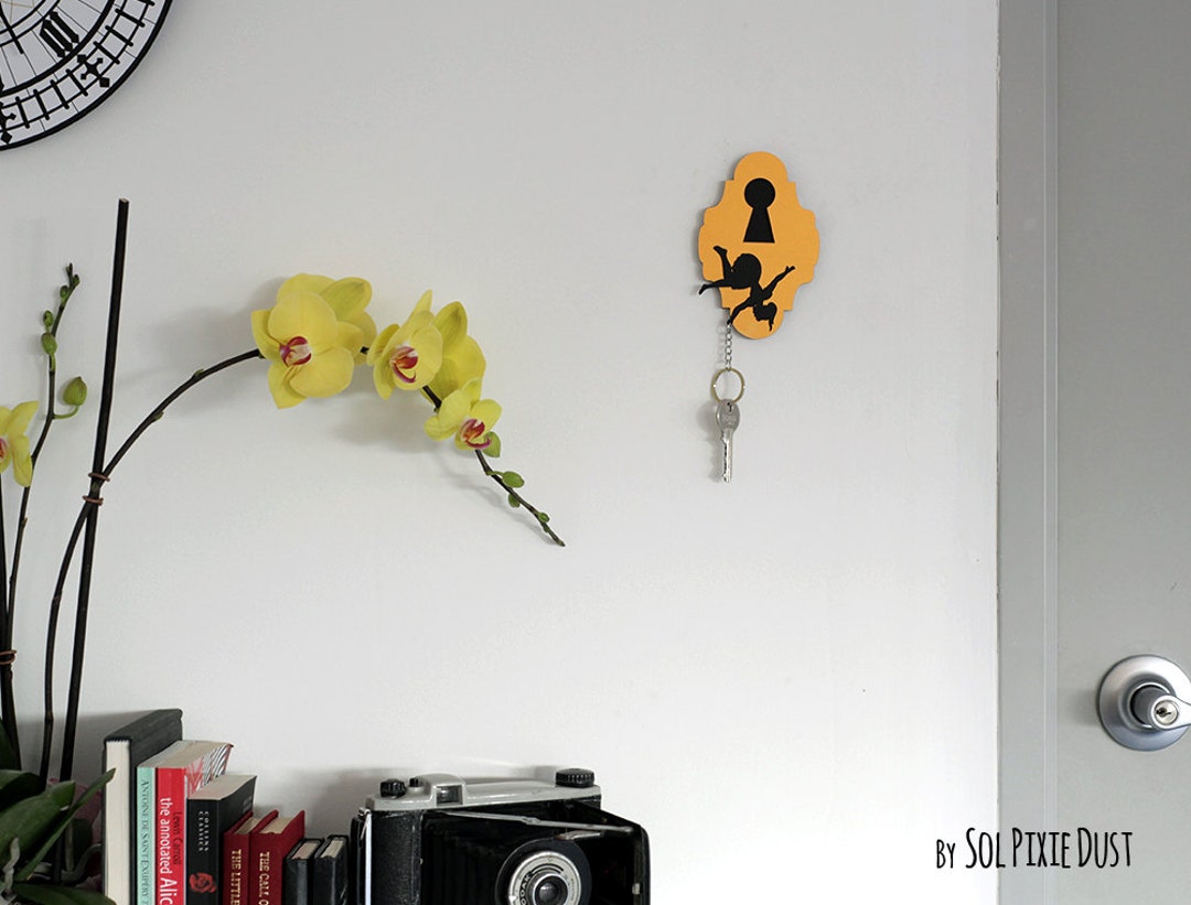 Alice Key Holder Wonderland Silhouette Key Chain - Etsy