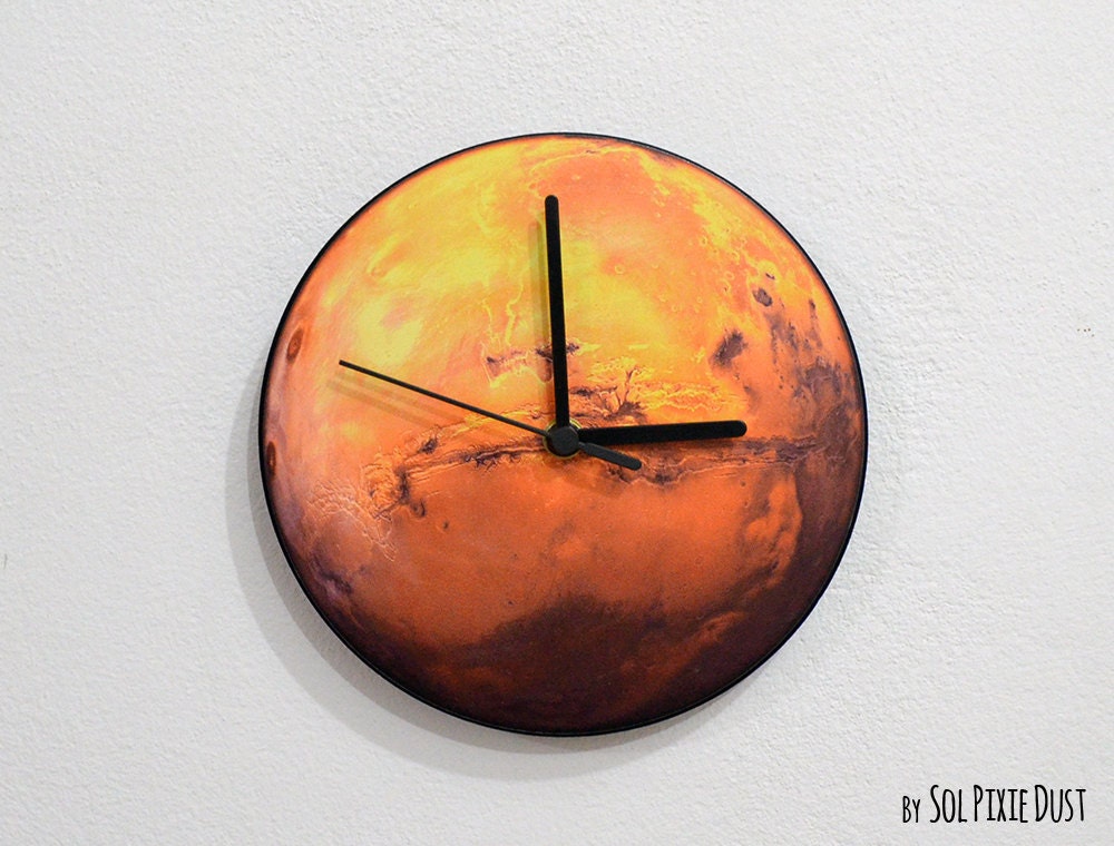 Planet Mars - Wall Clock - Etsy Canada