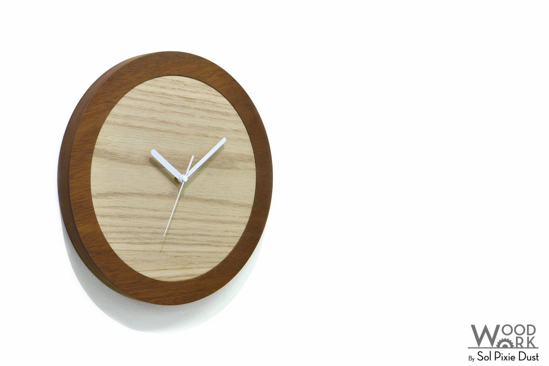 Wooden Round Clock Natural Wood Face - Simple Solid Wood Wall Clock ...