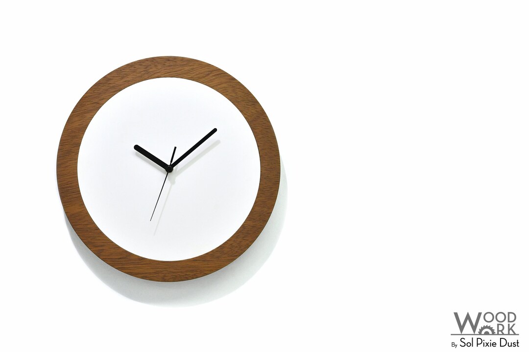 Wooden Round Clock White Face - Simple Solid Wood Wall Clock - Massive ...