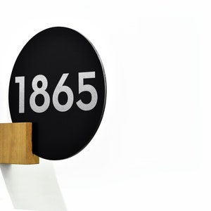 Modern Projecting Sign Round - Black Aluminum (ACP) and Fiber Laser ...