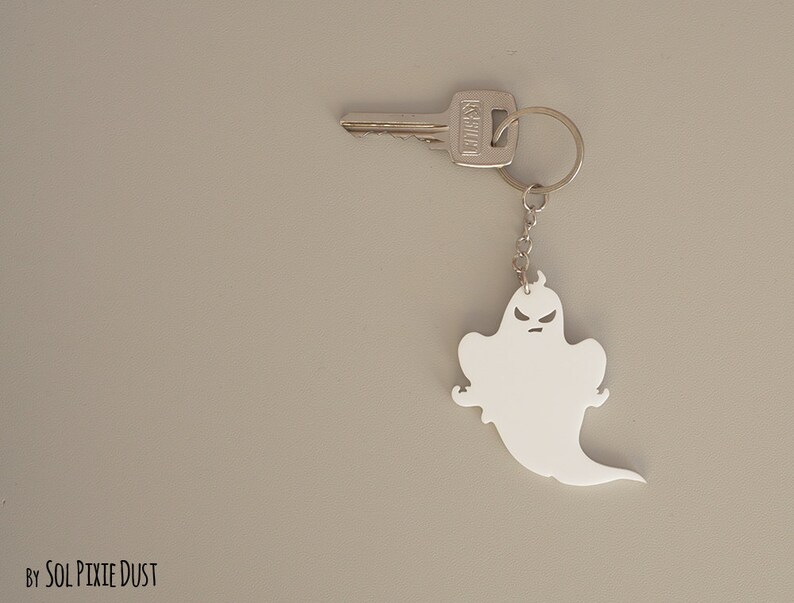 Key Ring Halloween Cute Ghost Silhouette - Etsy