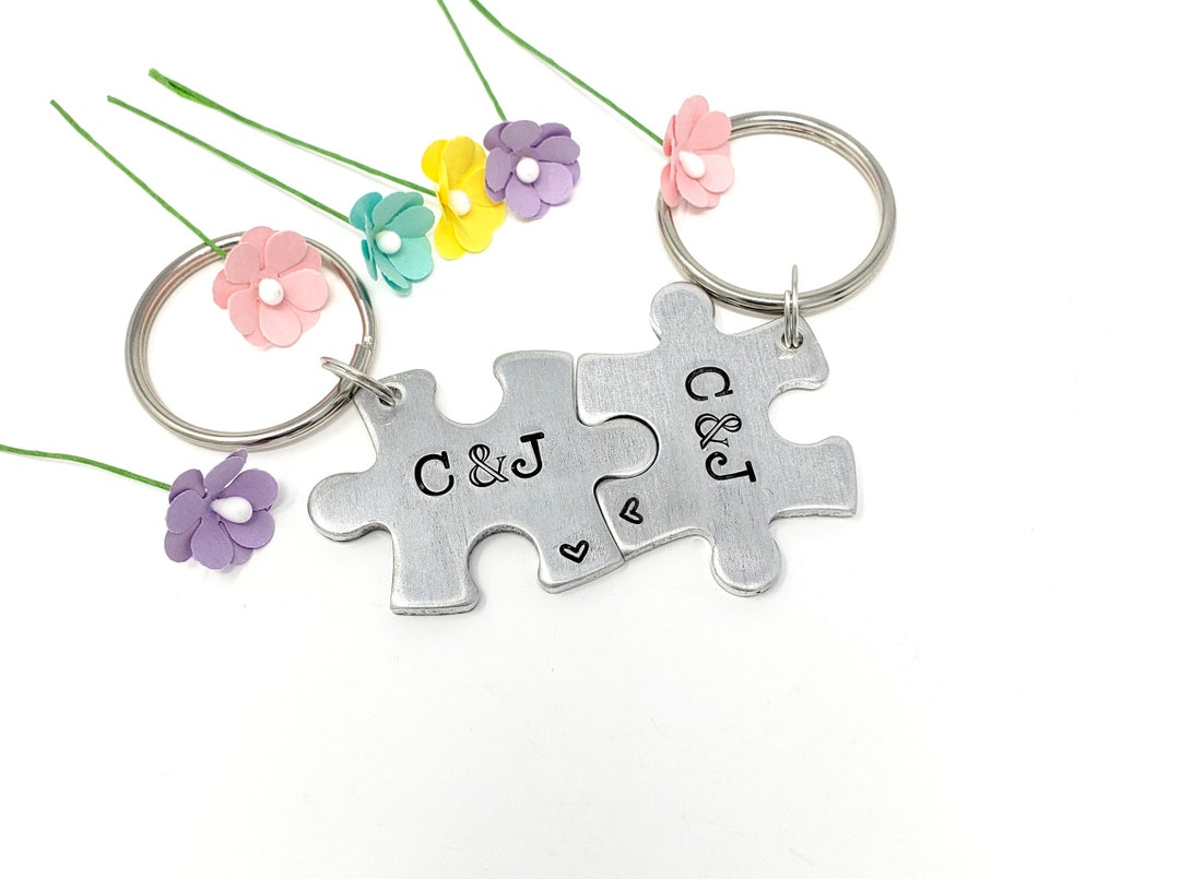 Personalized Puzzle Piece Keychains: Aluminum Couple Initial Keychains ...