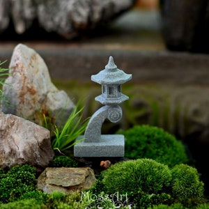 Stone Lanterns: Zen Ornaments for Fairy Garden, Miniature, Micro ...