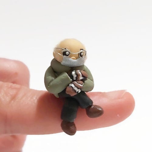 Senator Bernie Sanders Meme Miniature Dollhouse Scale 1:12 / - Etsy UK