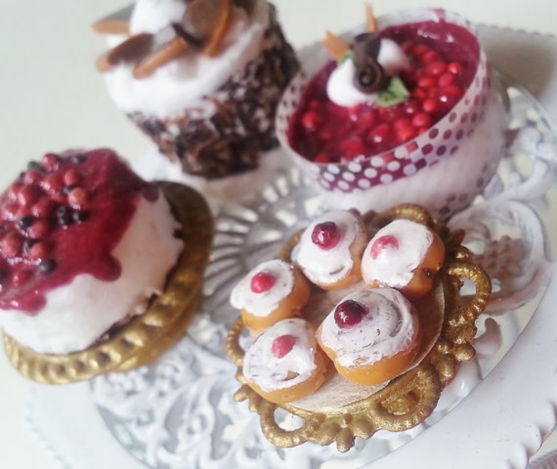 Miniature Cake Set Scale 1:12 / Scale One Inch Cake / - Etsy