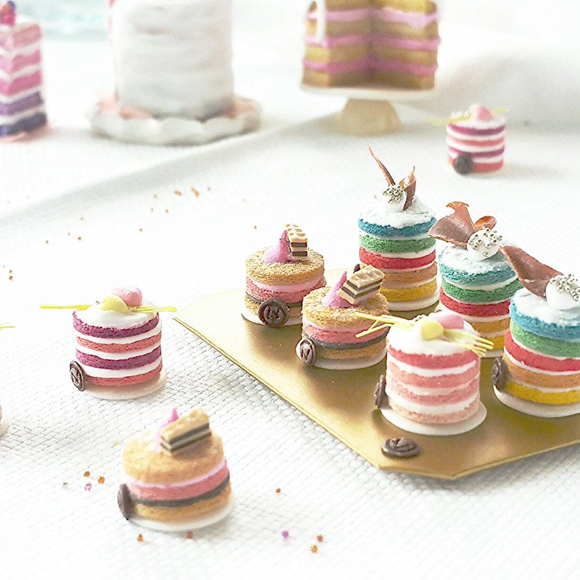 Tray of 6 Gourmet Single-portion Cakes Scale 1:12 / Dollhouse - Etsy