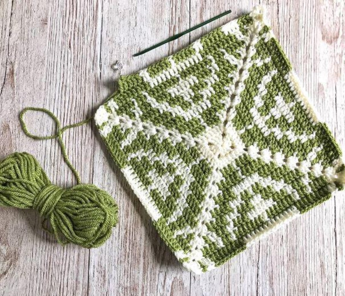 Winter Forest Cushion Crochet Pattern: Tapestry Pillow (PDF Pattern) - Etsy