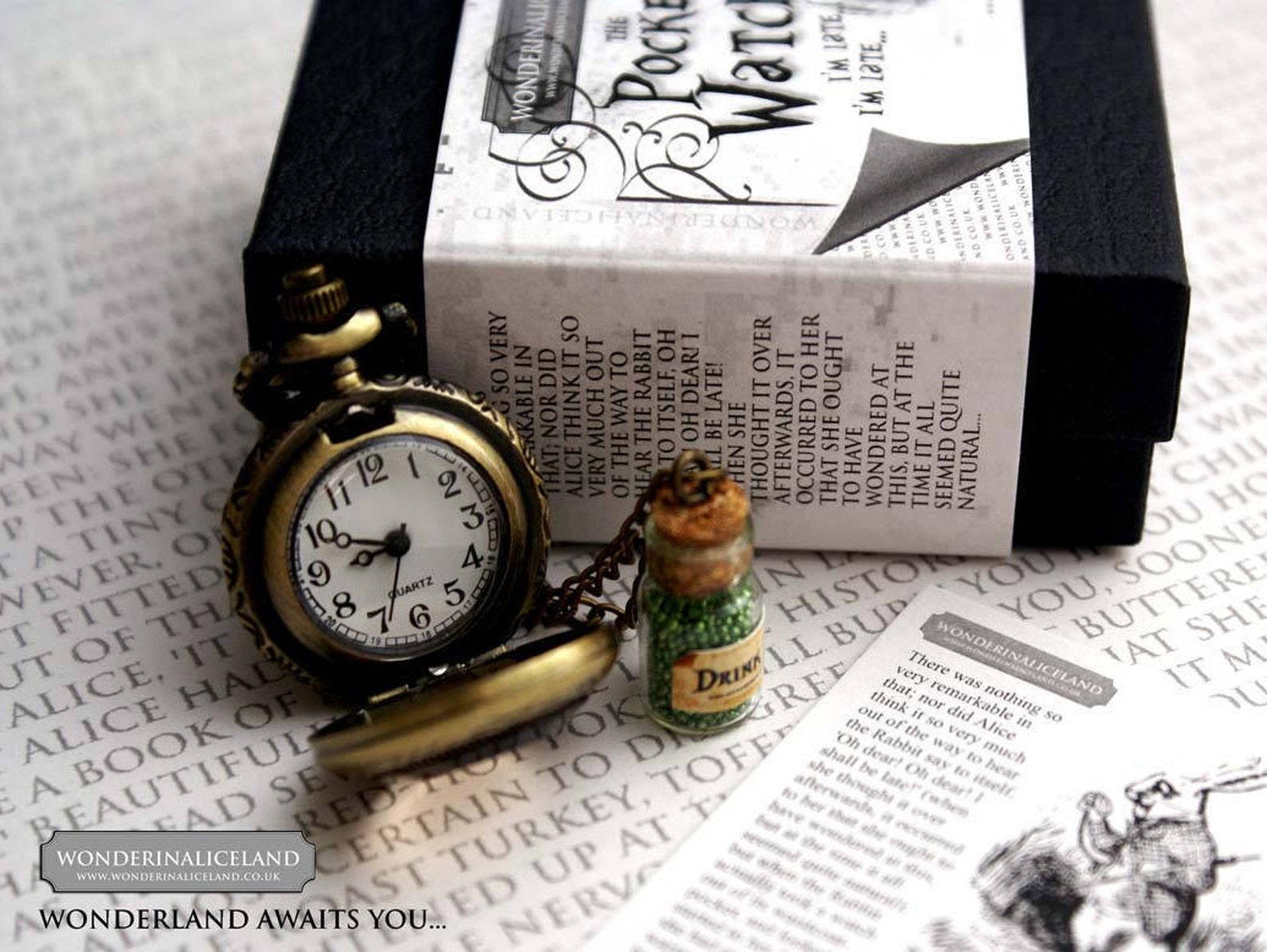 Alice in Wonderland - the White Rabbit Pocket Watch Boxed Edition ...
