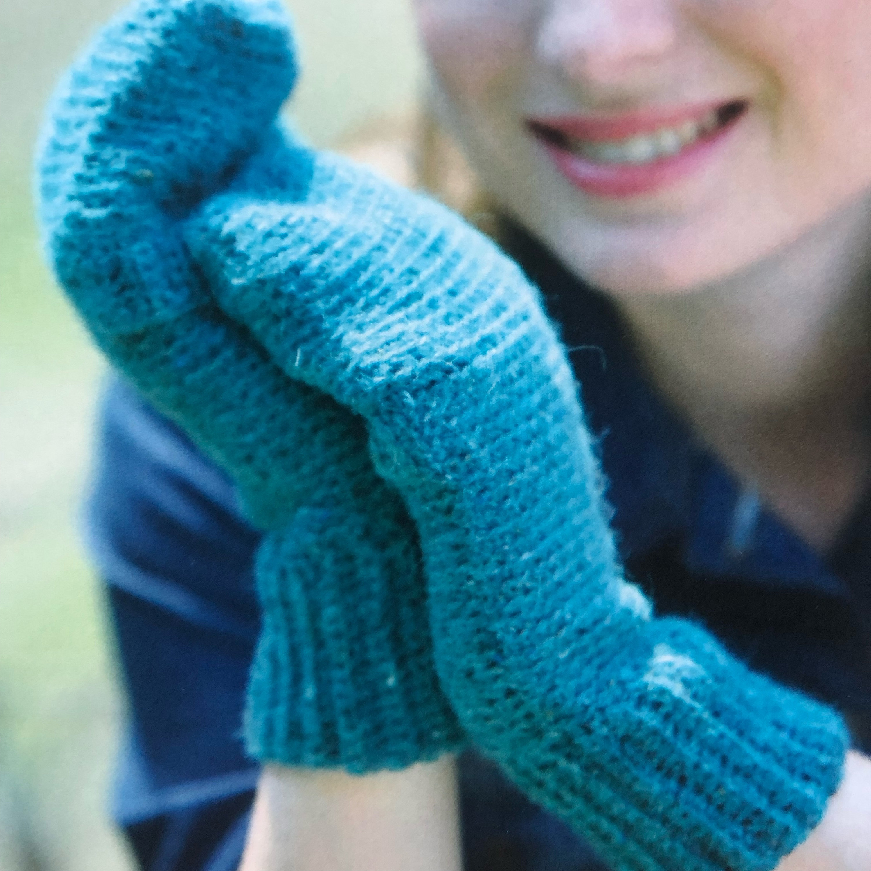 Lovely Crochet Convertible Mittens Pattern Perfect for Autumn Warm Cosy ...