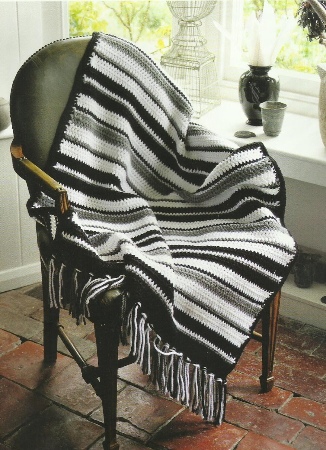 Beautiful Crochet Blanket Pattern Easy Crochet Black and White Shades ...