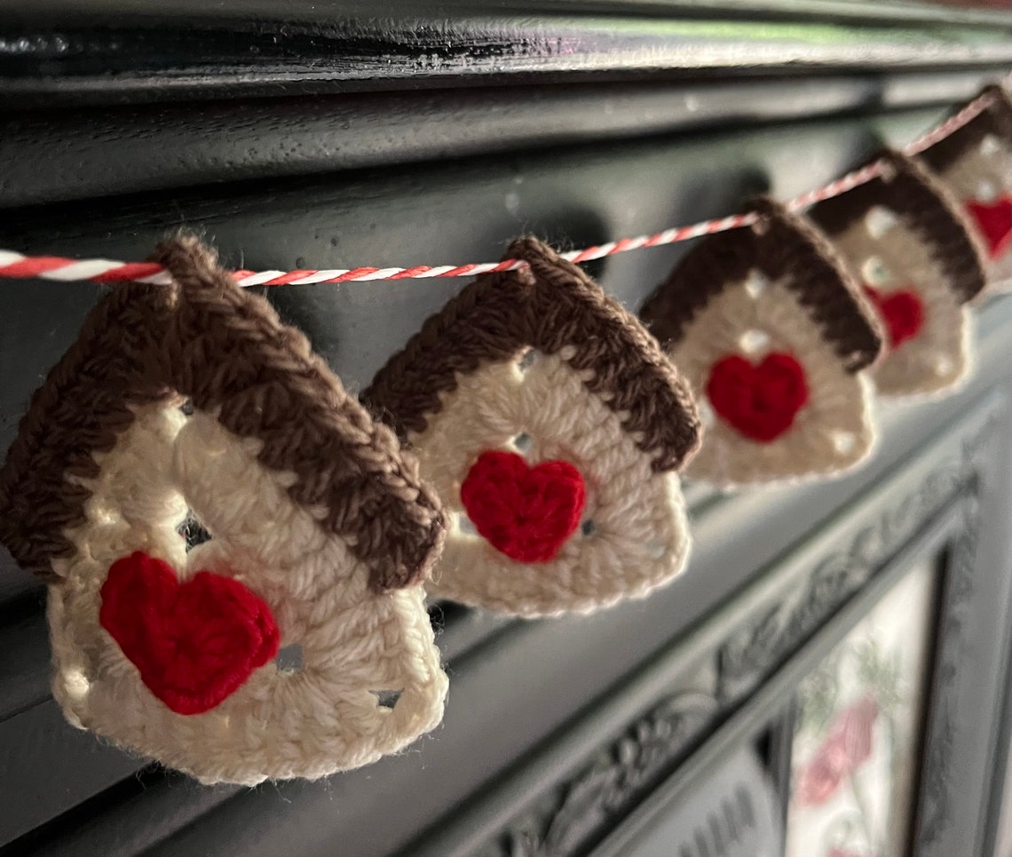 Crochet Cottage House Heart Appliqué Pattern Easy DIY Decorating Décor ...
