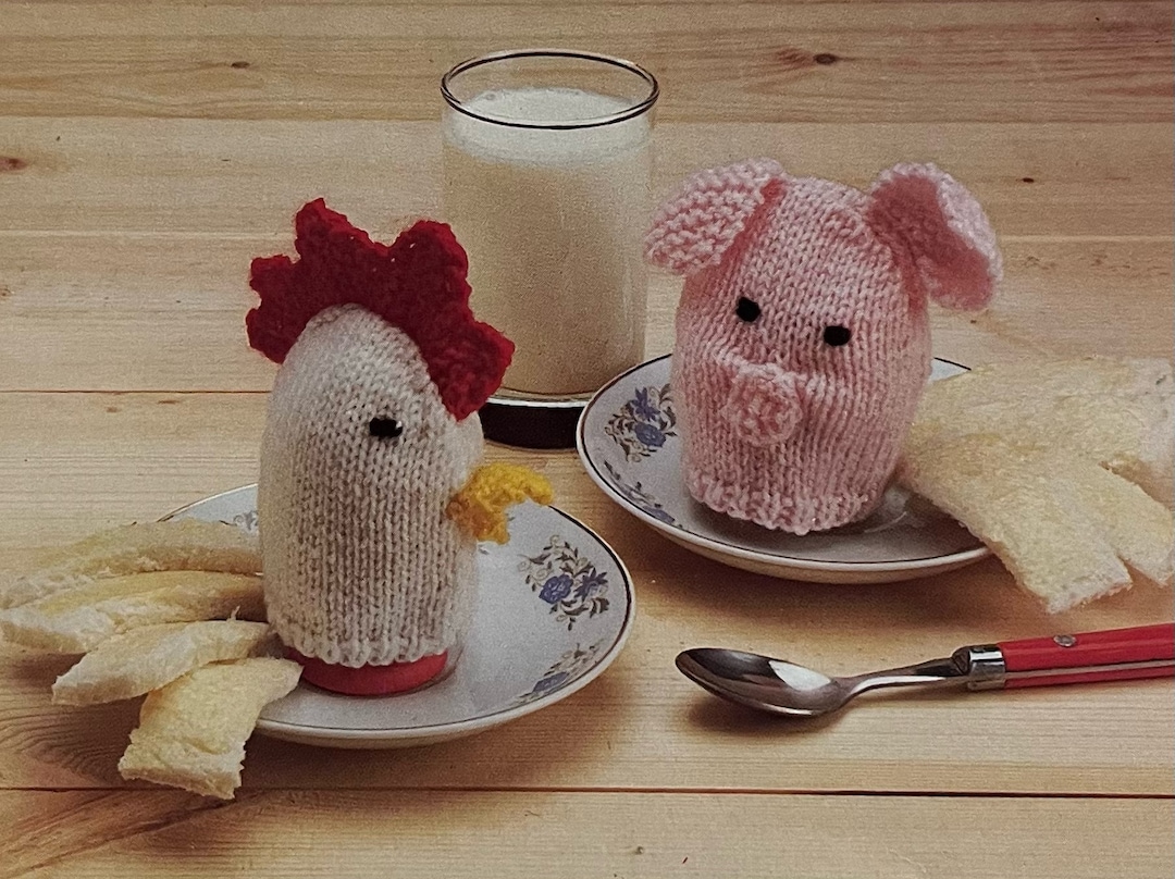 Knitting Egg Cosy Pattern Knit a Cute Cockerel and a Sweet Little Pig ...