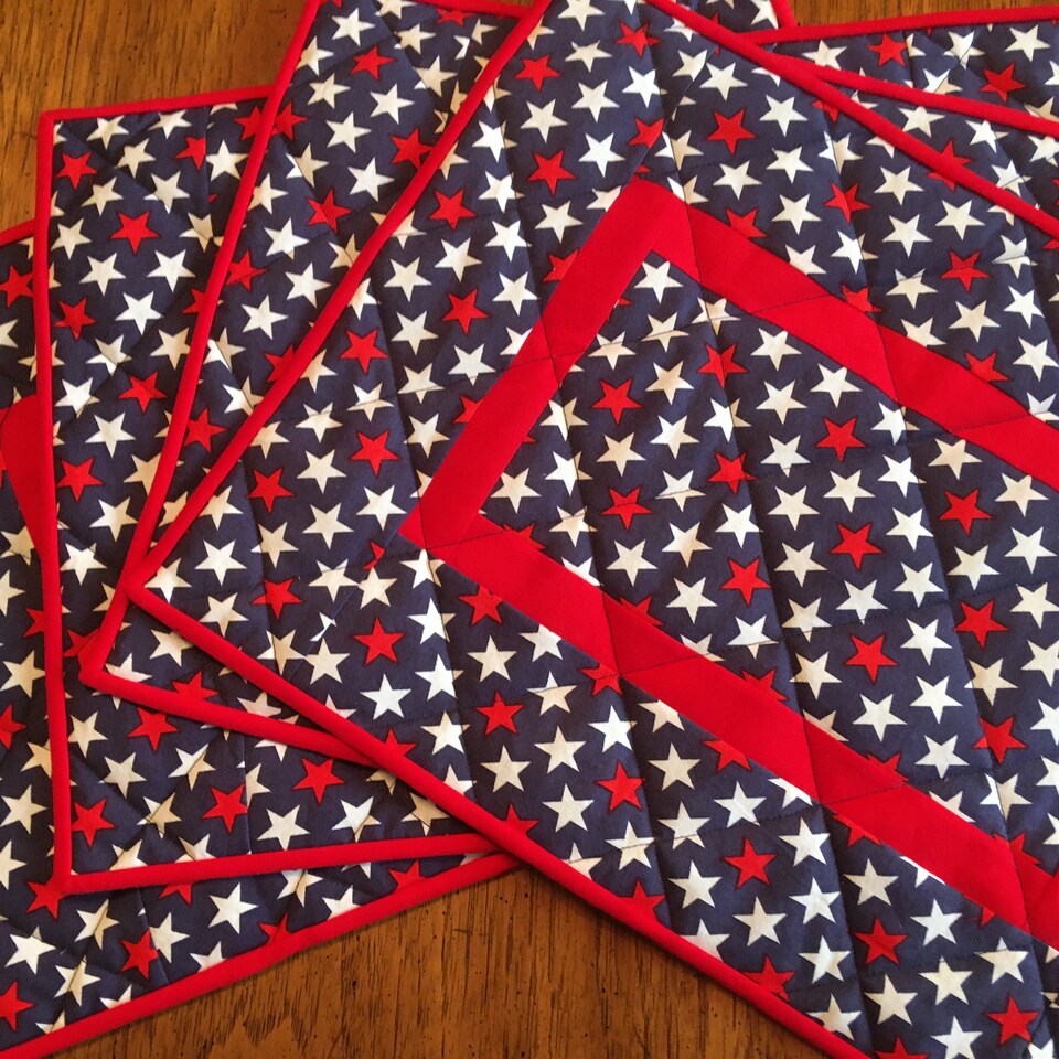 Patriotic Placemats - Set of 4 Quilted Table Mats with Red and White ...