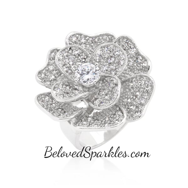 Floral Cocktail Ring - Etsy