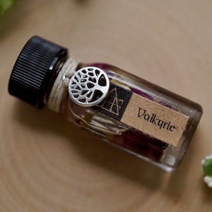 VALKYRIE: Ritual Oil for Freyja, Norse Goddess of Love, Sex, Fertility ...