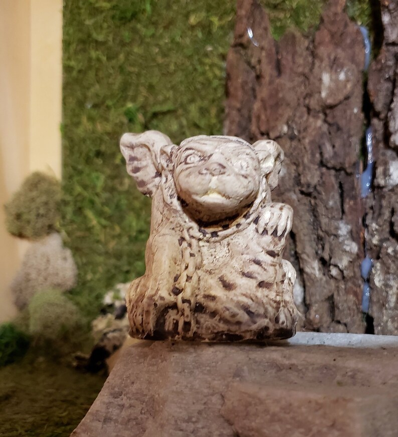 Small Gargoyle Statue - Etsy