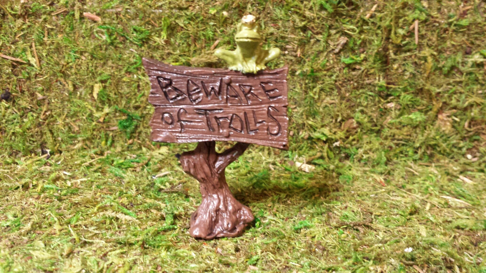 Beware of Trolls Sign for Fairy Gardens | Etsy