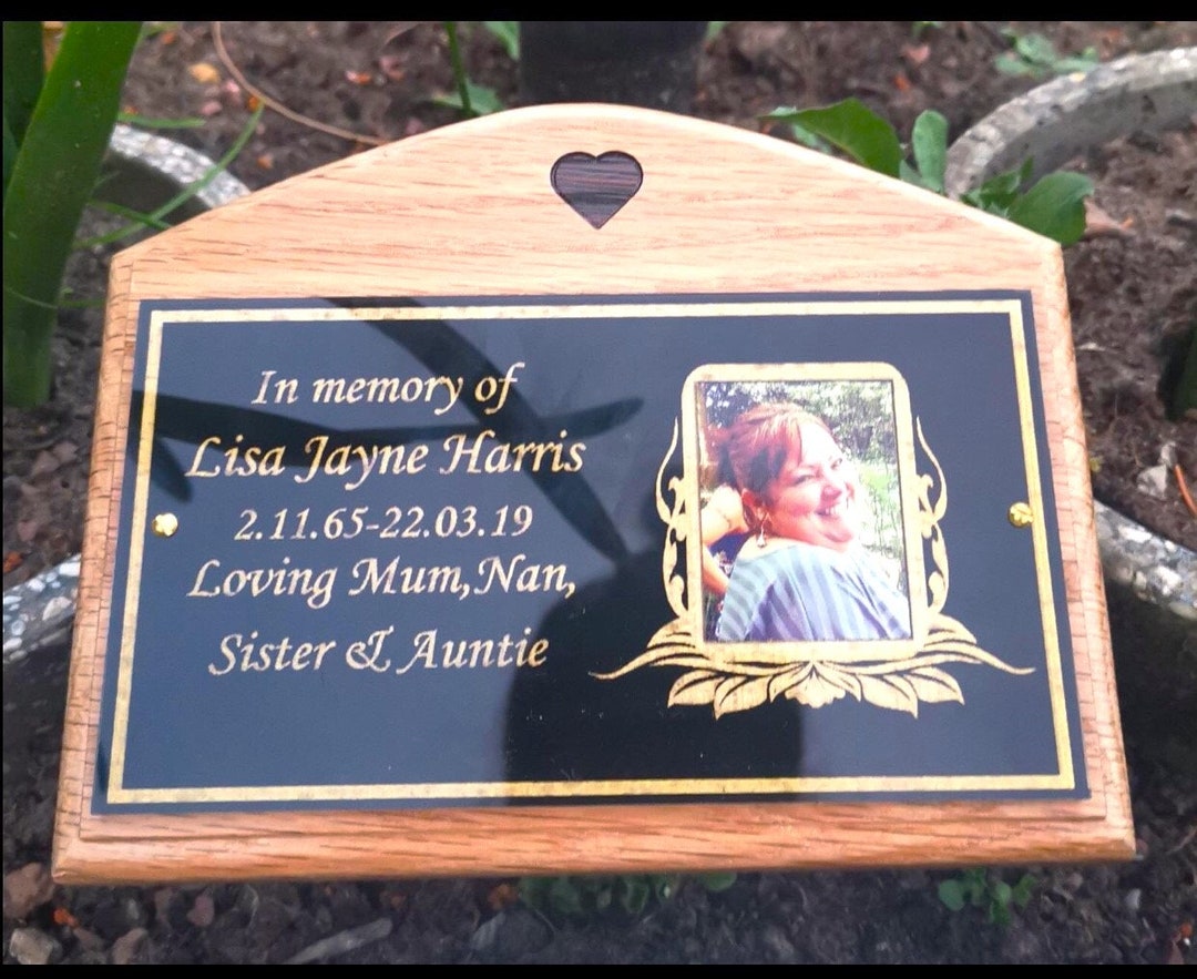 Personalised Wooden Grave Markers. Stunning Handcrafted Oak Burial ...