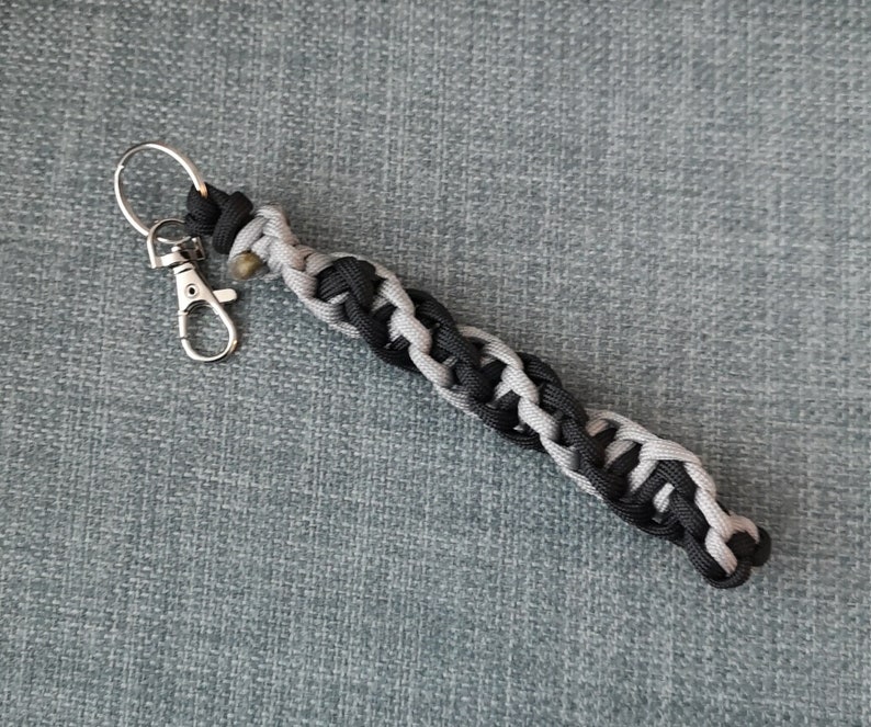 DNA Paracord Weave Keychain/lanyard Incl Lobster Clasp . Thin Blue Line ...