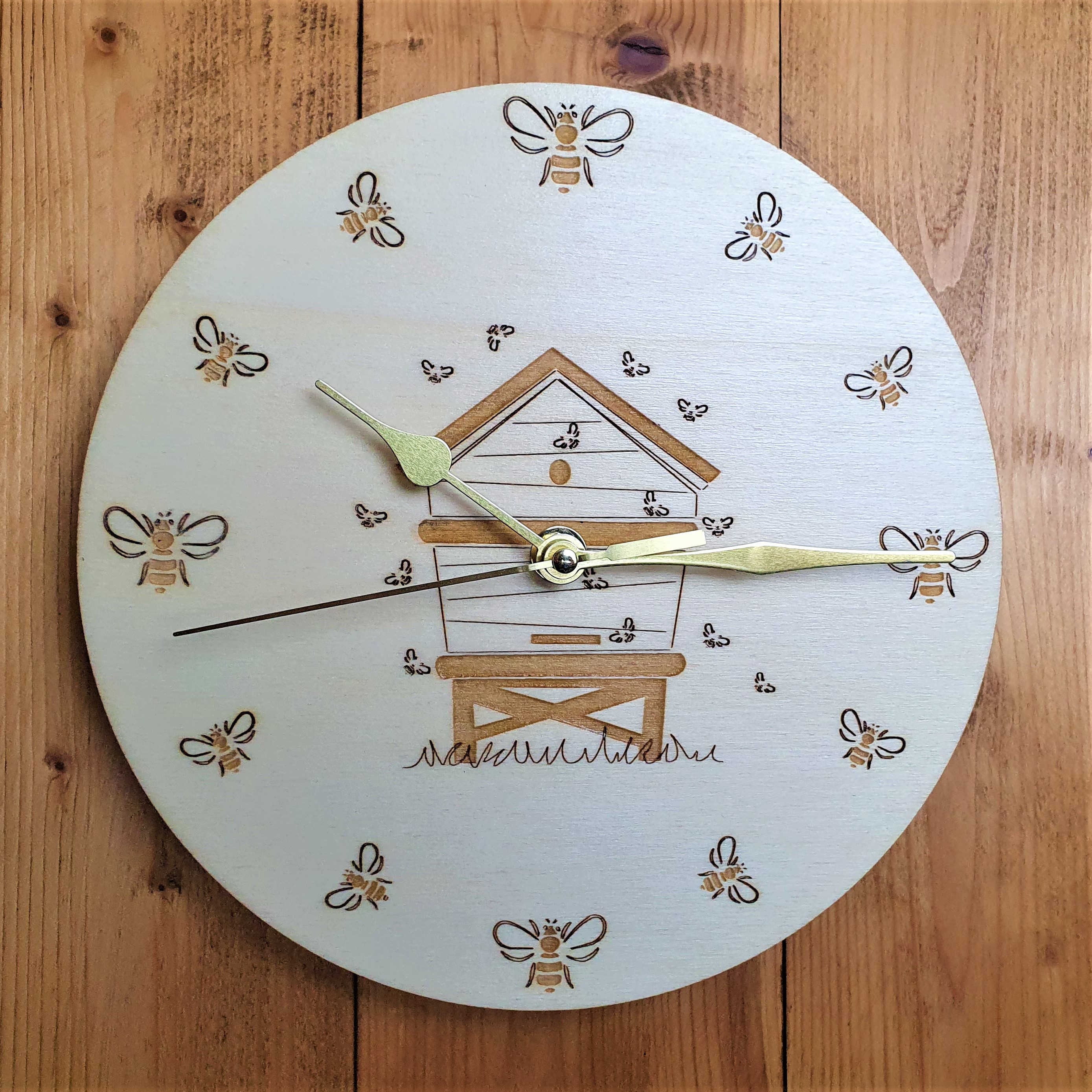Bee Hive Wall Clock Honey Bee Clock Poplar Wooden Clock Bee - Etsy 日本