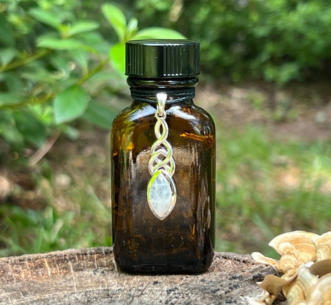 HIGH SPIRIT Spell Oil. Unite Mind, Body, & Spirit. Intuition. Psychic ...