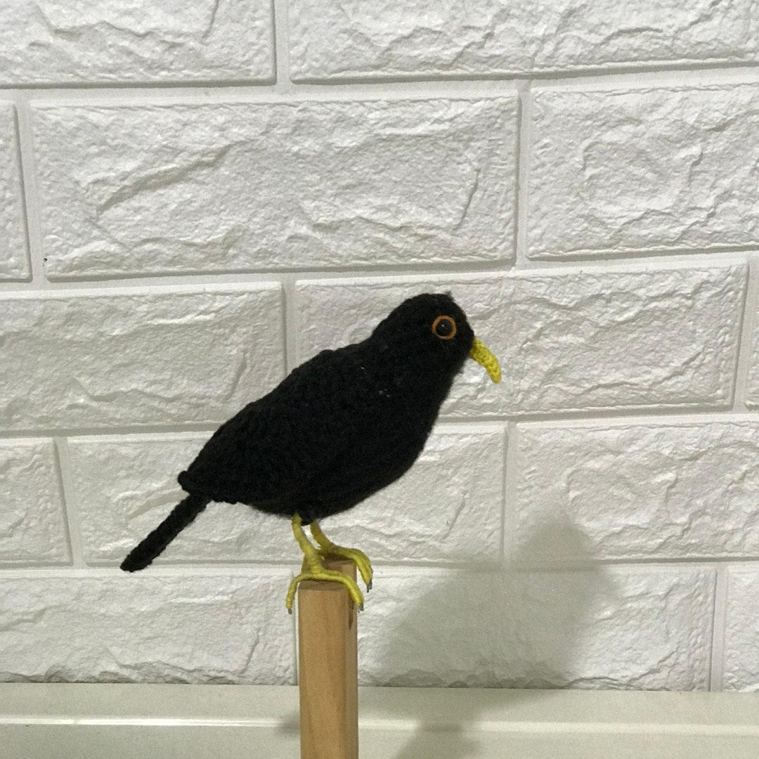 Mini Crochet Blackbird Pattern: Amigurumi Bird (PDF Pattern) - Etsy