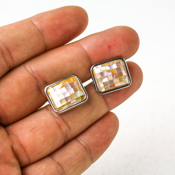 Elegant Bugatchi Mother of Pearl Inlay Cufflinks - Gem