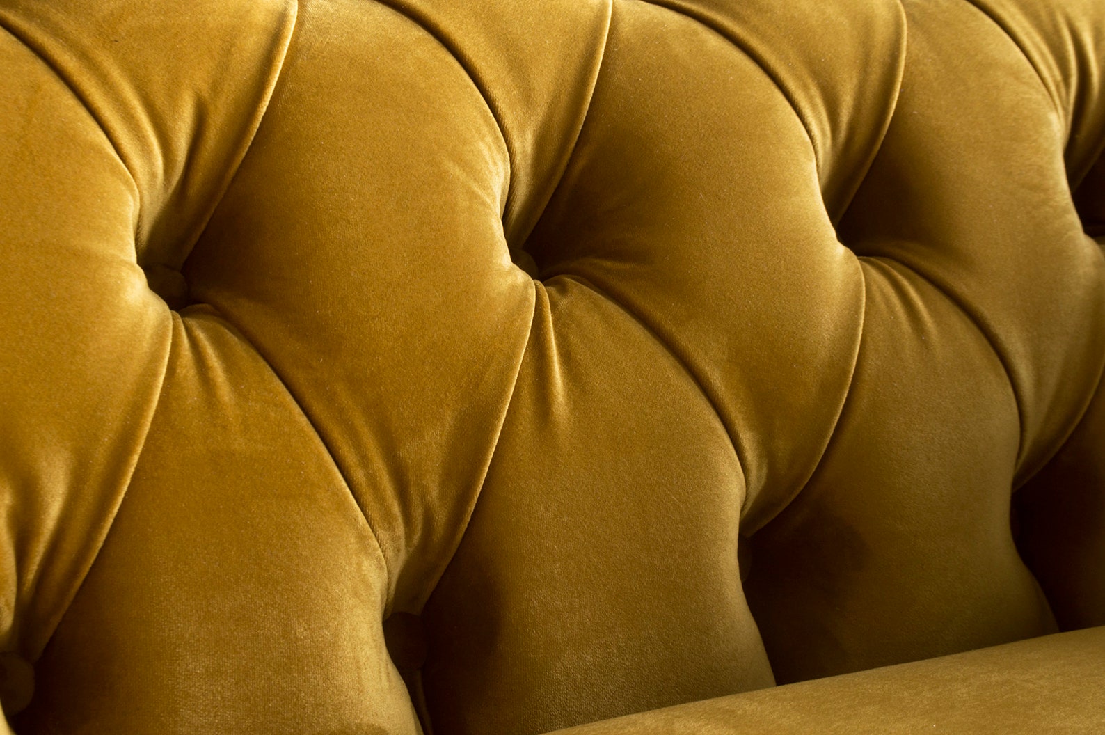 British Handmade Large Mustard Velvet Chesterfield Snuggle - Etsy UK