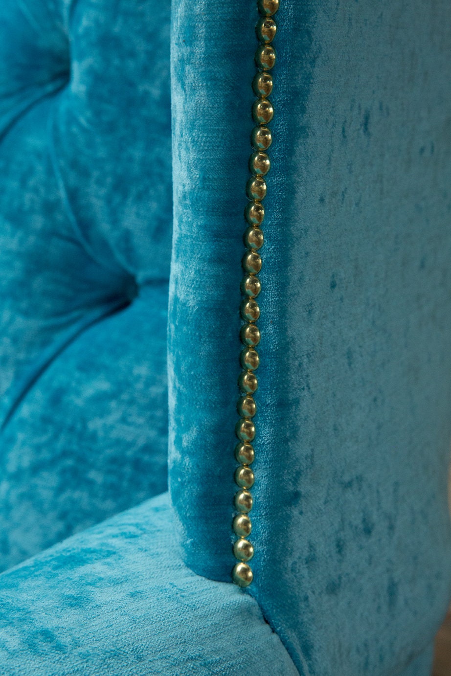 British Handmade Bright Turquoise Blue Velvet Chesterfield High Back ...