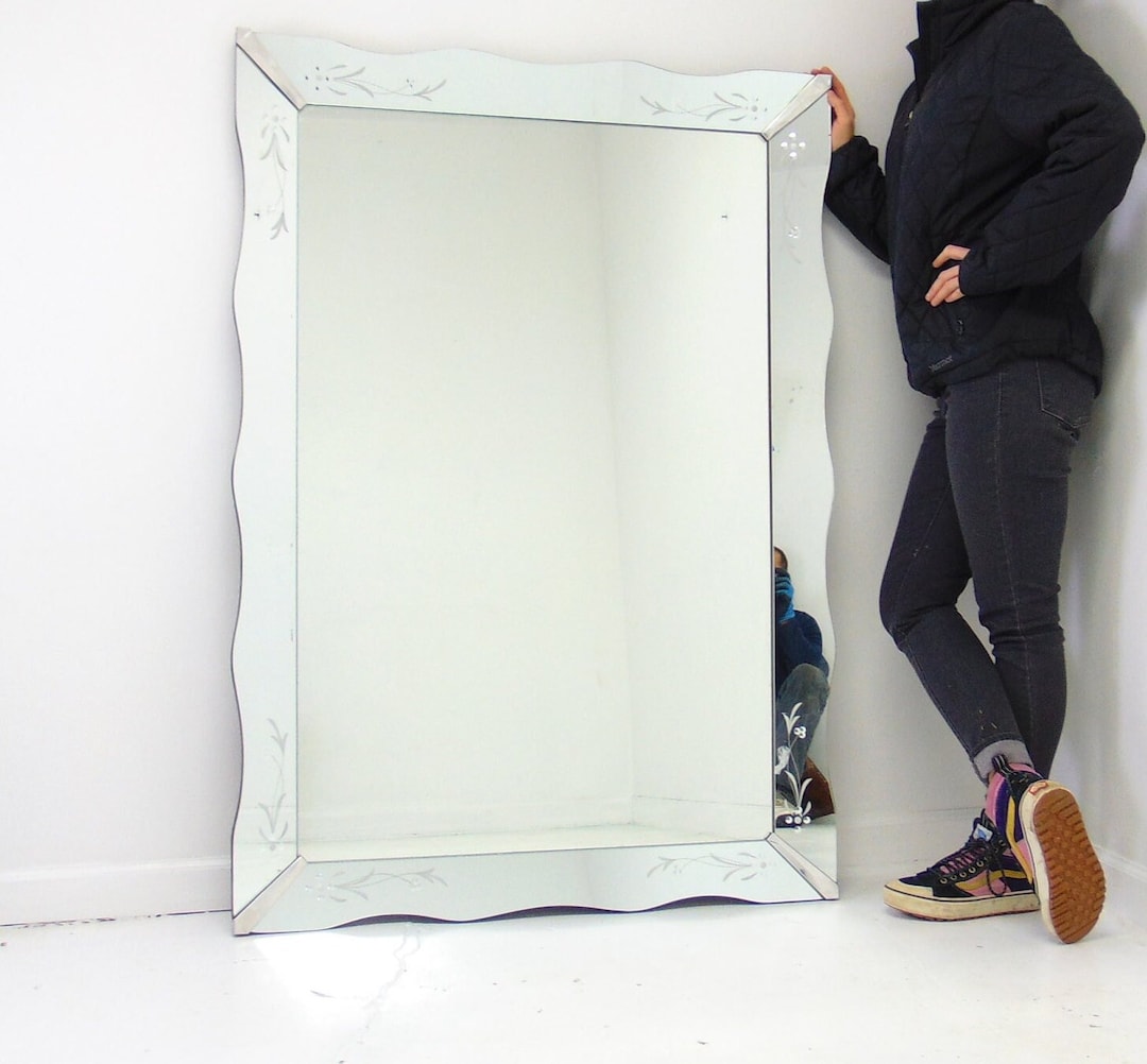 Extra Large Vintage Art Deco Venetian Etched and Scalloped Shadowbox ...