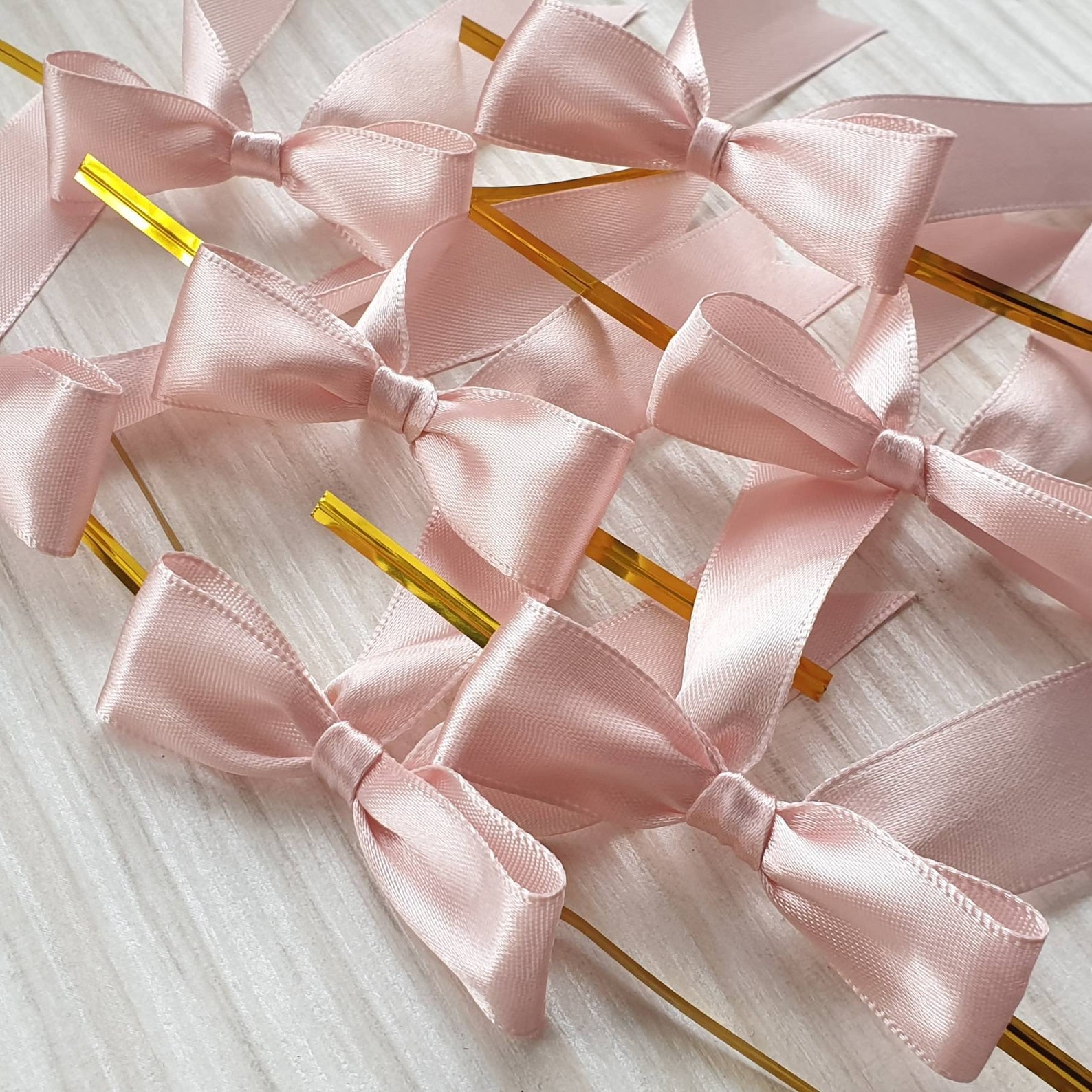 60/70/80/90/100 Blush Pink Satin Bows With Twist Ties Applique ...