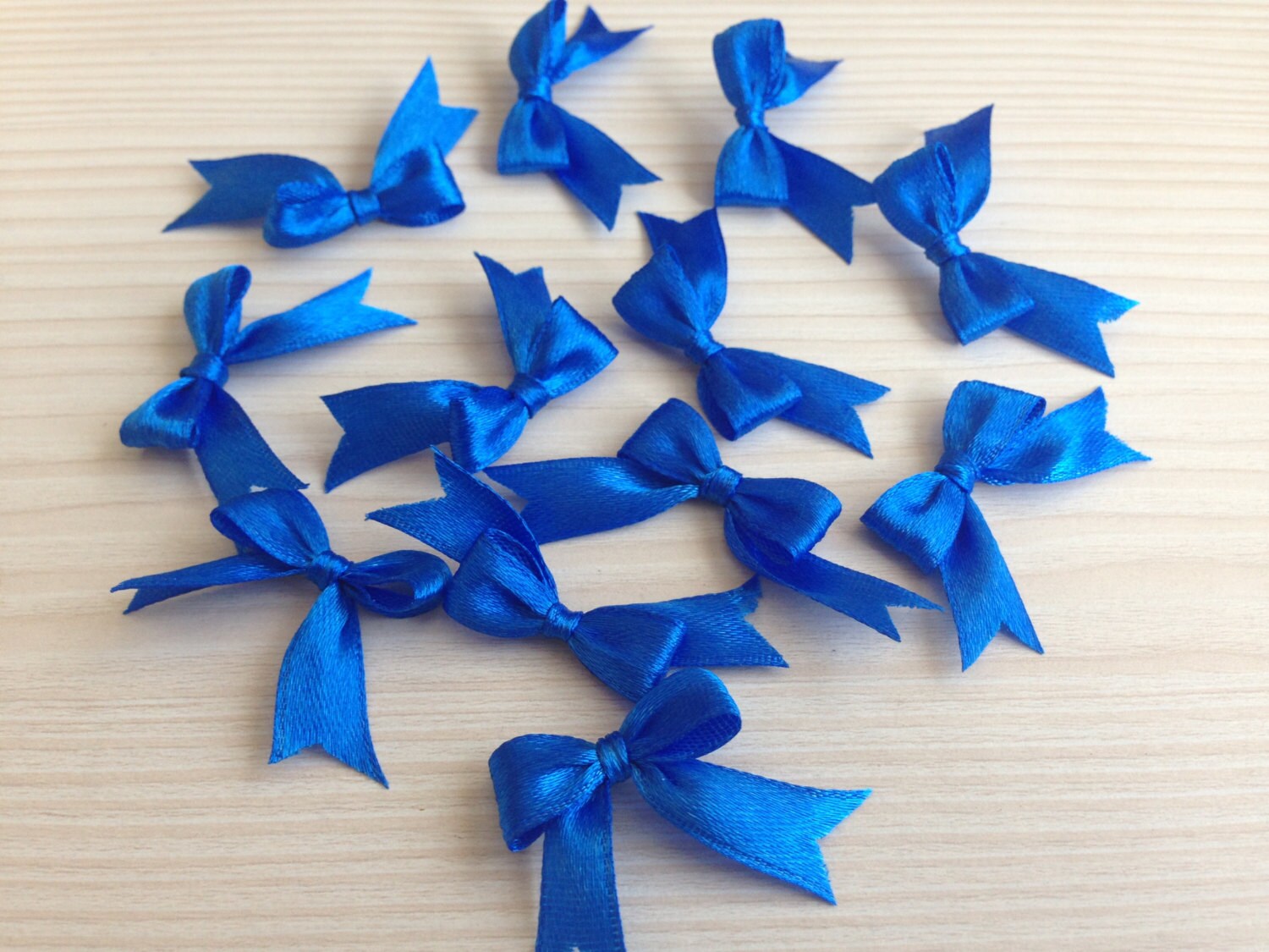 50/100 Royal Blue Mini 9mm Satin Ribbon Bows Applique Embellishments ...