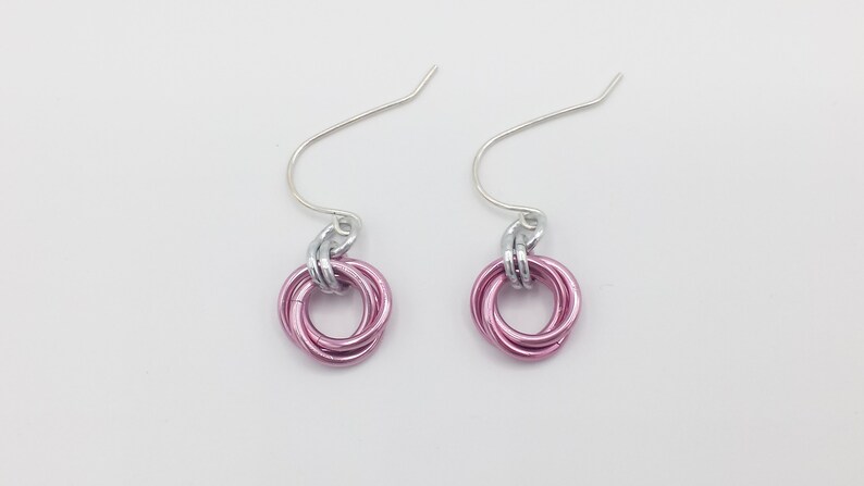 Mobius Chainmail Earrings Pink - Etsy