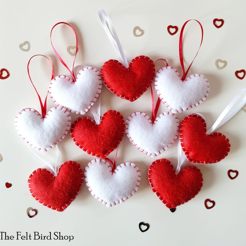 Red Felt Hearts - Etsy