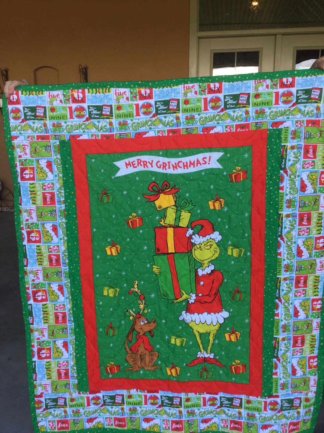 Grinch Christmas Quilt - Etsy