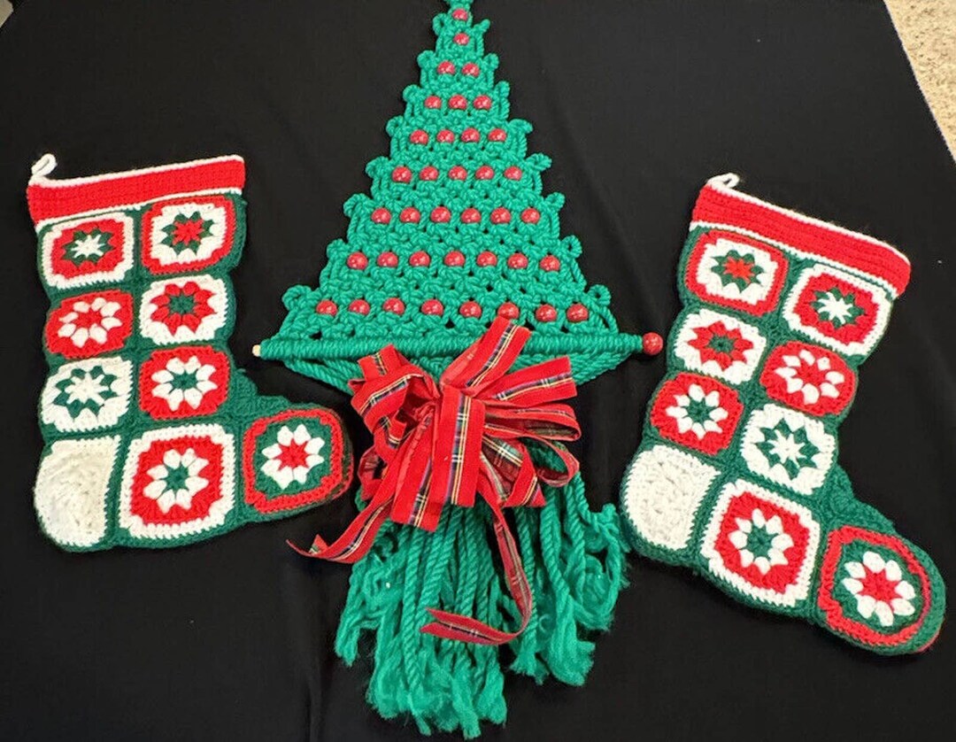 1980s Vintage Macrame Christmas Tree Wall Hanging & Granny Square ...