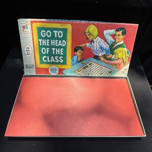 Vtg Go to the Head of the Class Board Game 16 Series Milton Bradley ...