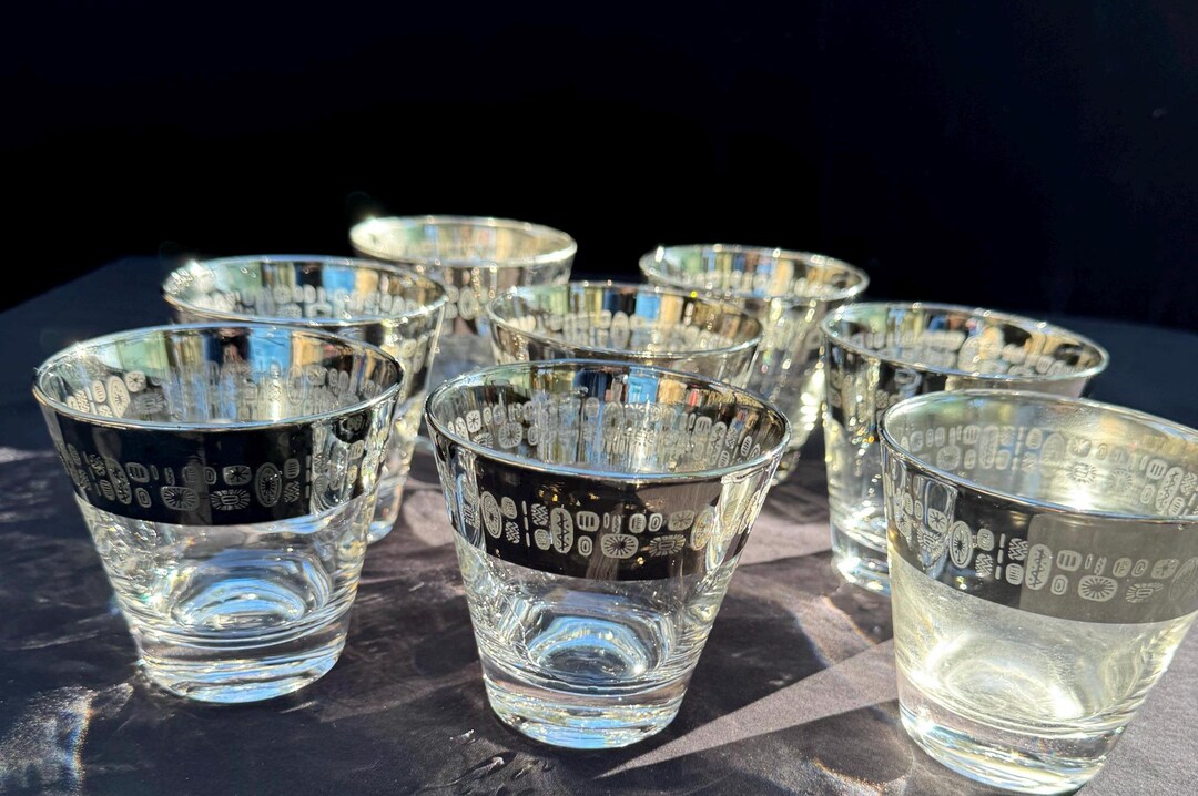 8 Mid Century Cocktail Glasses Geometric Silver Mirror Chrome Band 1970 ...
